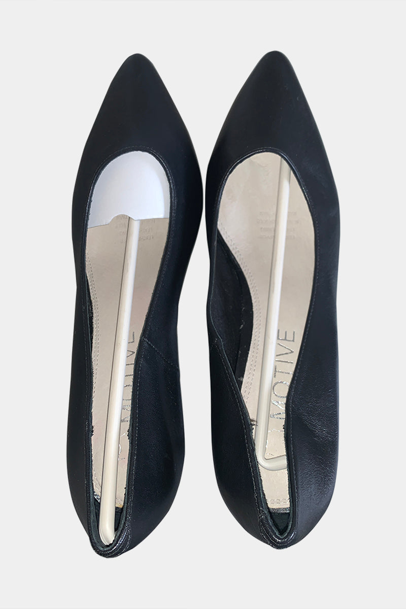 MOTIVE Black Heels – Circular Clothing Co.